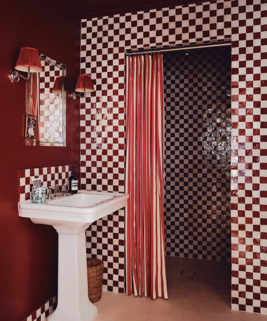 20 Checkerboard Patterns: Aesthetic Decor Trend seen in Rugs, Tiles ...