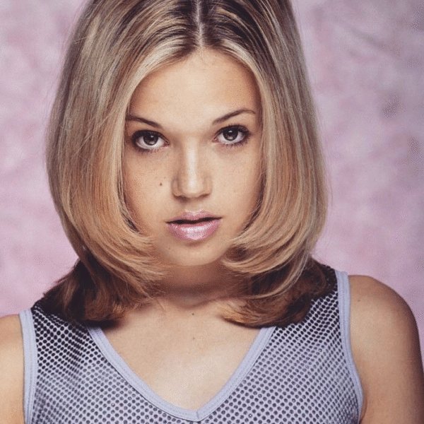 20 Y2K Makeup Looks That Totally Slay the 2000s Vibe - thegoodpinecone.com